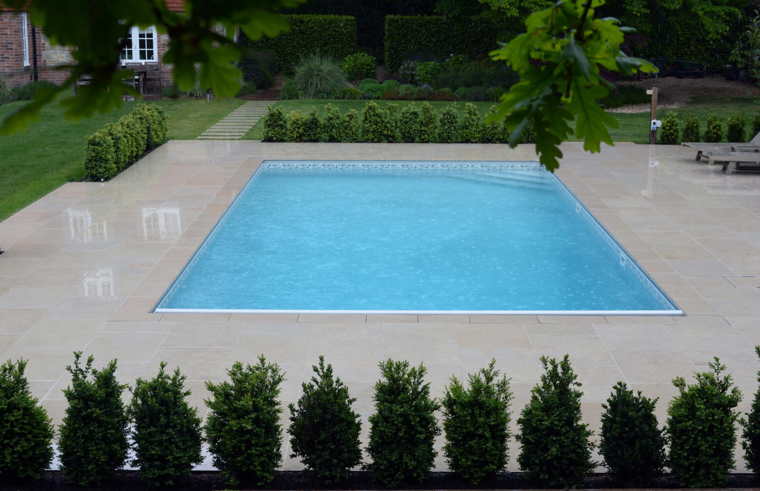 Fossil Pearl Satin_ Limestone_Pool_7814_046_EDT - Cranbourne Stone