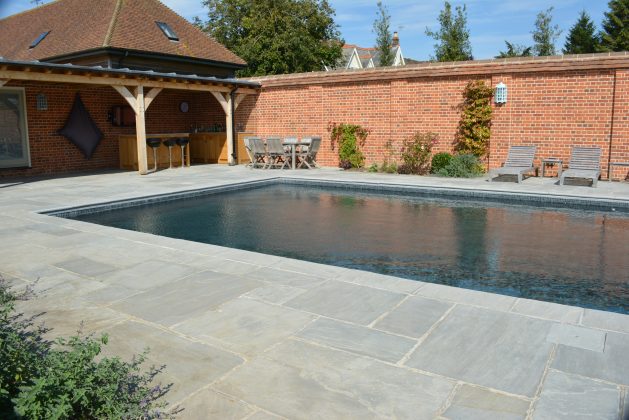 Georgian Antiqued_Harlequin Pools_20150911_0371 - Cranbourne Stone